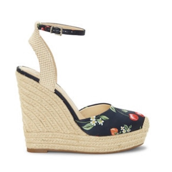 Jessica Simpson | Shoes | Jessica Simpsonstyle Zestah Size 75 | Poshmark